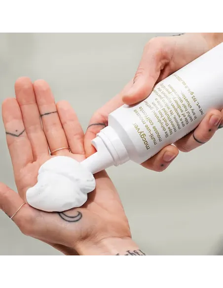 macgyver multi-use mousse macgyver multi-use mousse